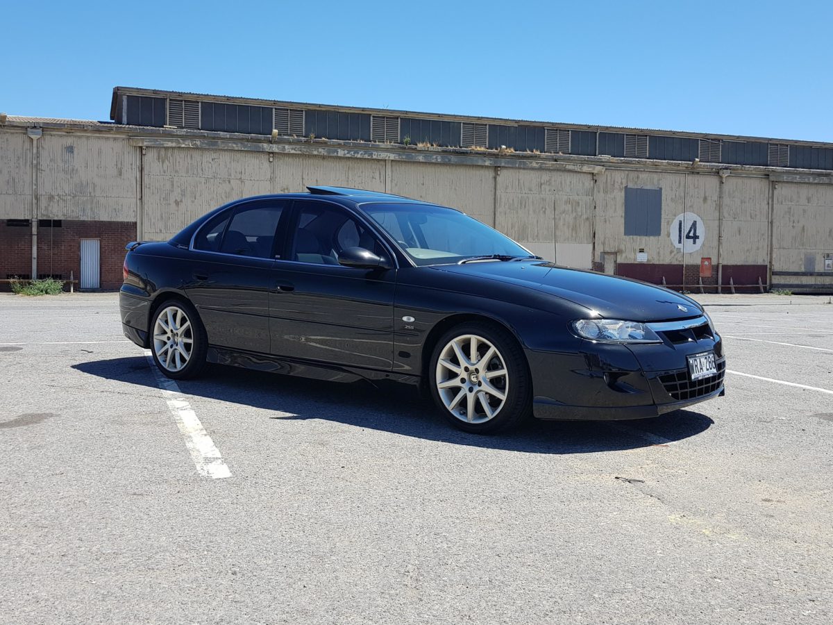 HSV VX Senator Signature and Senator 300i – HSV Database